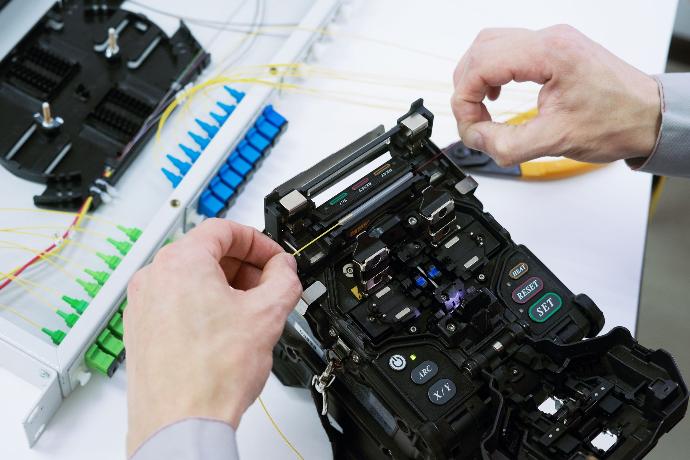 Fiber Optics Repair & Installation Services